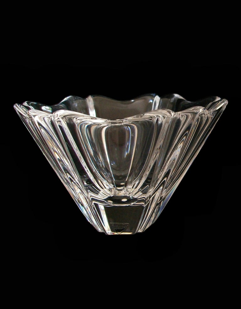 Orrefors, Lars Hellsten, Orion Crystal / Glass Bowl, Sweden, 20th ...