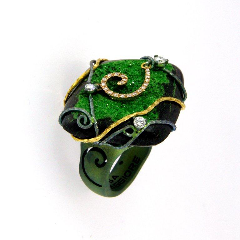 Orsa Maggiore Diamonds 18 Karat Gold Titanium Uvarovite Garnet Rings ...