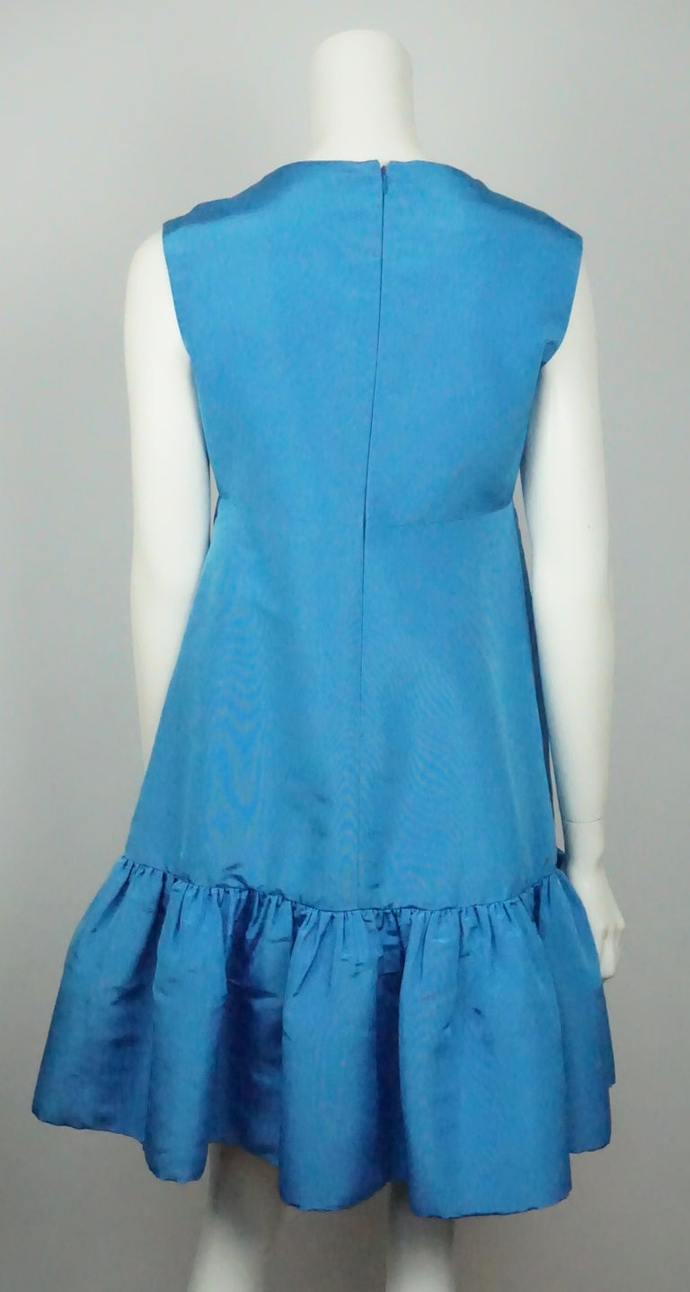 Oscar De La Renta Blue W/ Ruffle Bottom Dress - 8 For Sale at 1stDibs