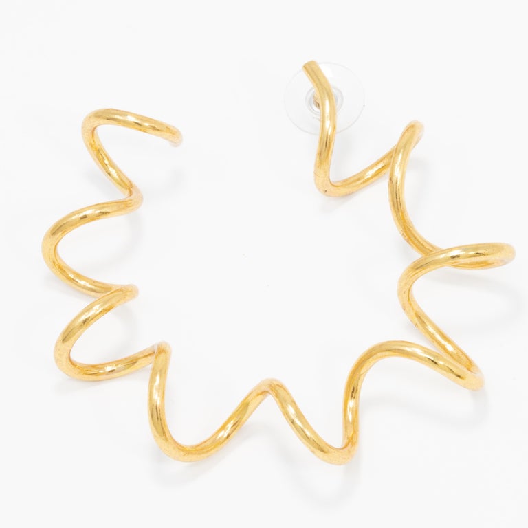 Oscar de la Renta Gold Polished Twisted Curl Hoop Earrings ...
