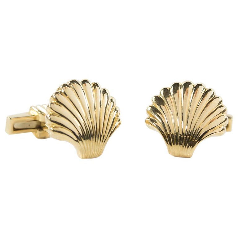 Oscar Heyman 18 Karat Gold Shell Cufflink Pair For Sale at 1stDibs