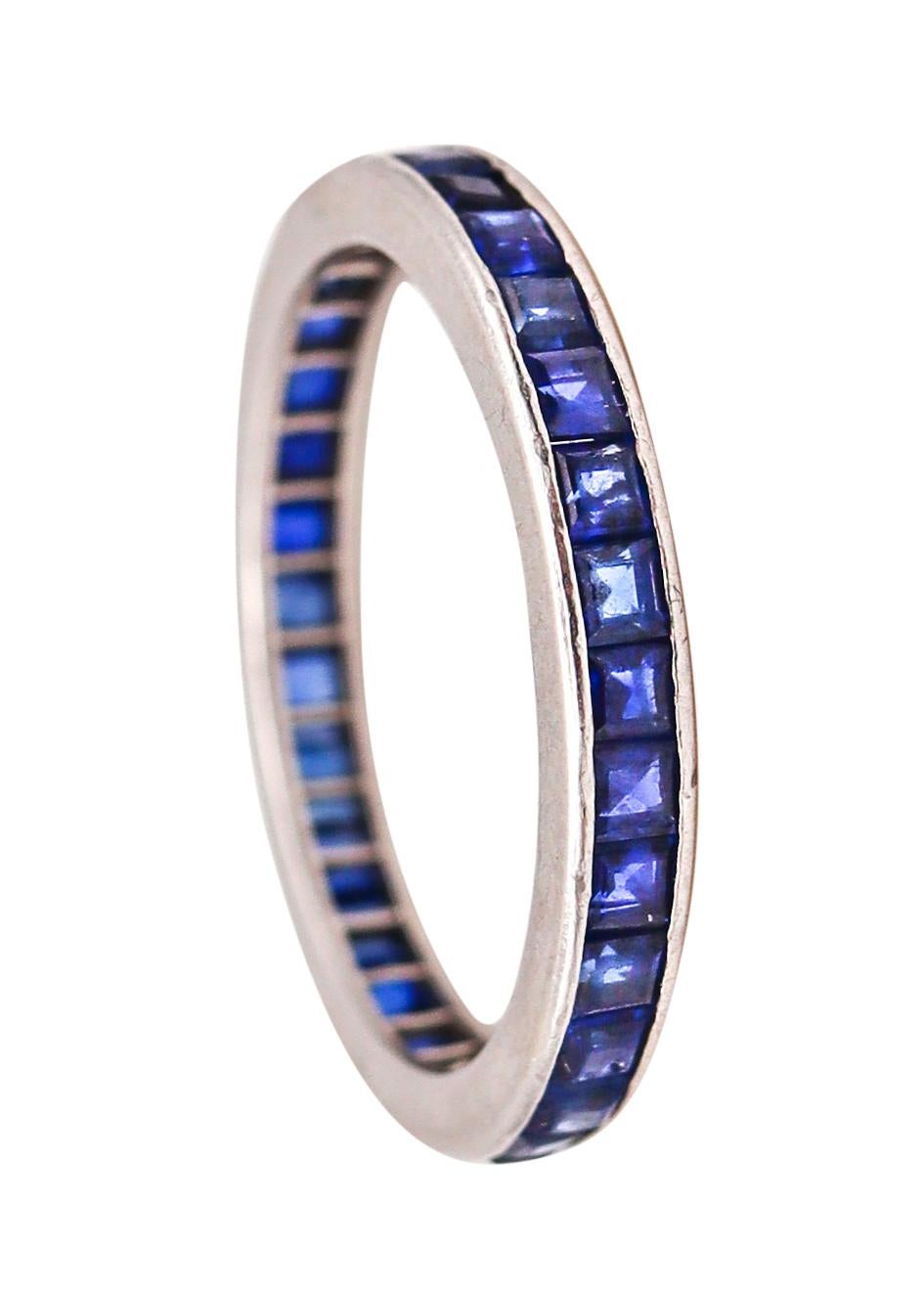 Oscar Heyman New York Classic Eternity Ring in Platinum with 41 Round ...