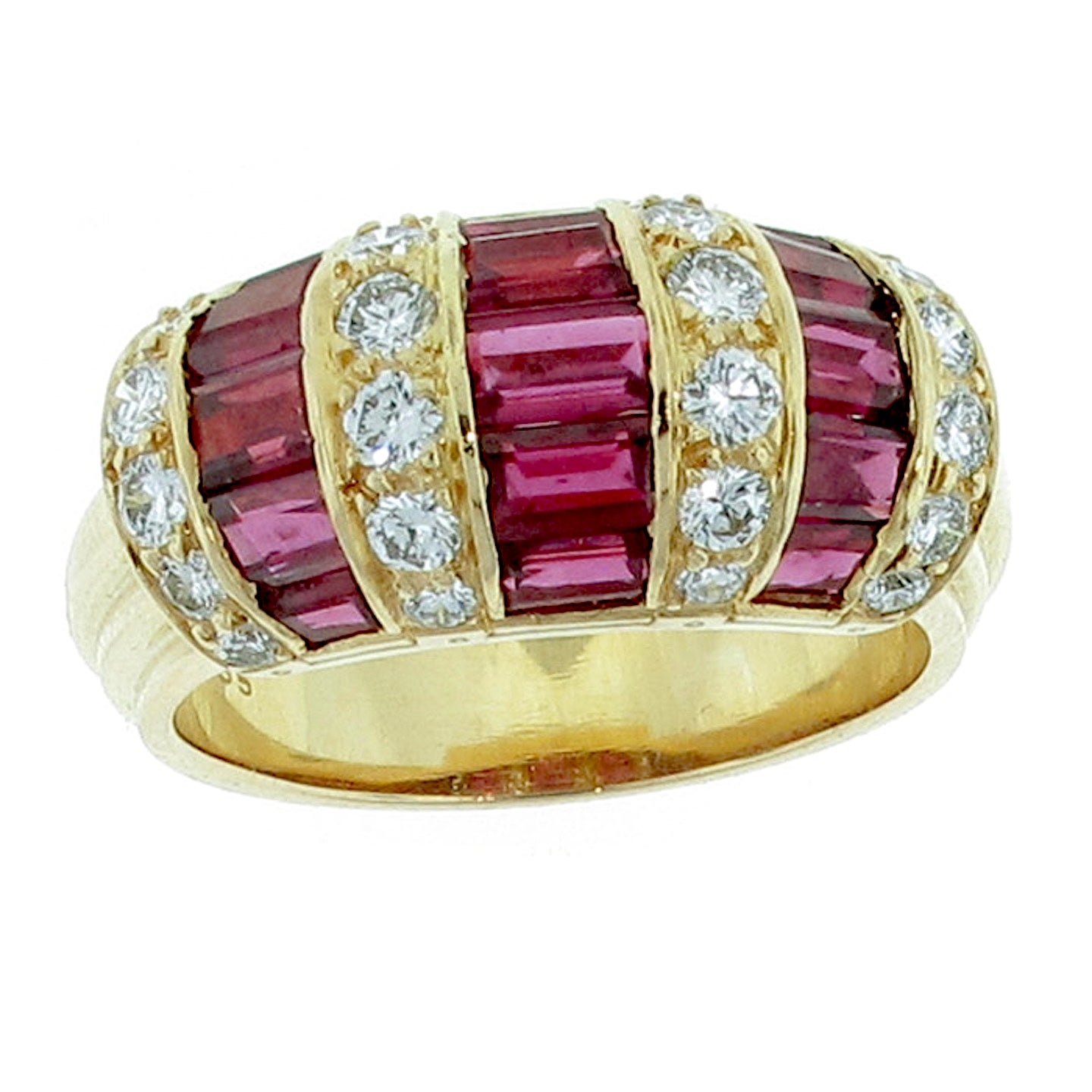 Oscar Heyman and Brothers Ruby and Diamond Statement Ring 3.25 Carat For Sale at 1stDibs