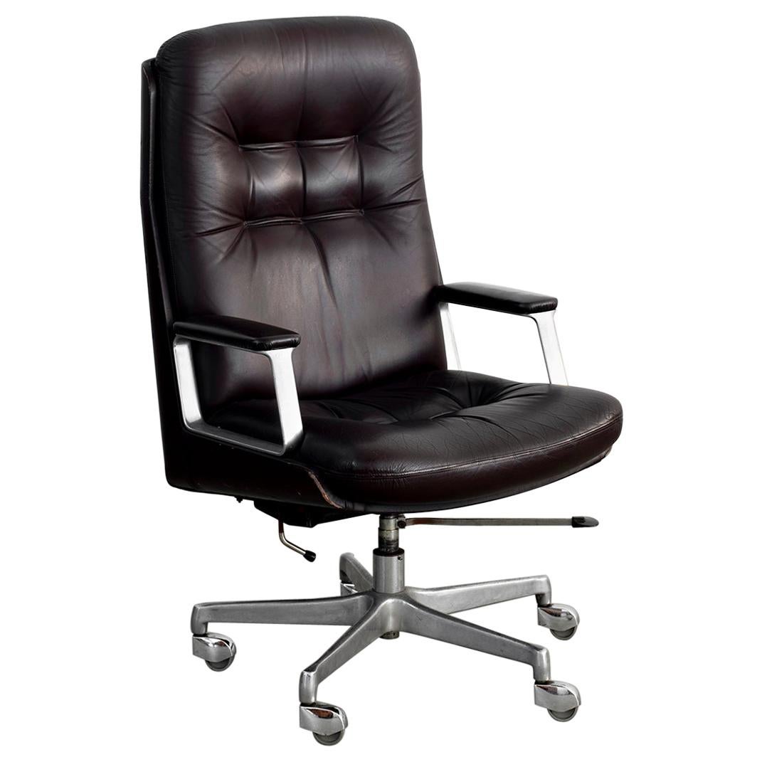 Frank Lloyd Wright Replica 1936 Johnson Wax Office Chair at 1stDibs