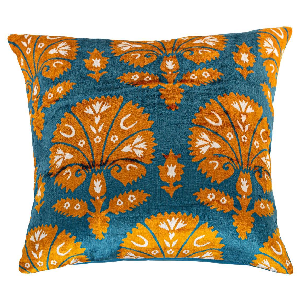 Ottoman Silk Green Carnation Velvet Ikat Cushion Cover For Sale at 1stDibs