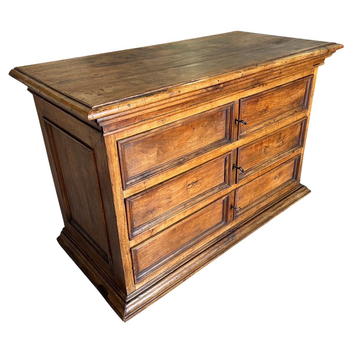 Stained Pine 17th Century Italian Walnut Commode For Sale at 1stDibs