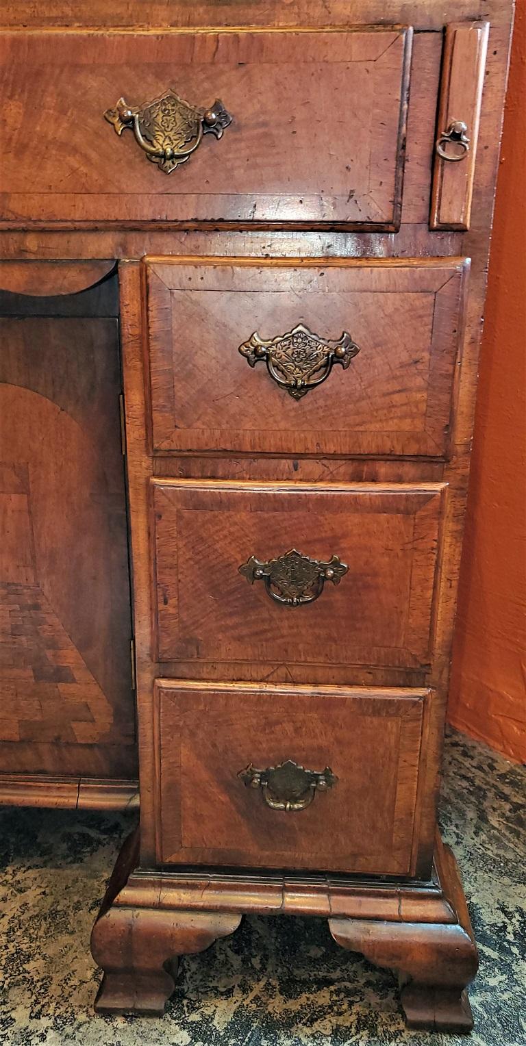 Outstanding Early 18th Century English George I Secretary For Sale at ...