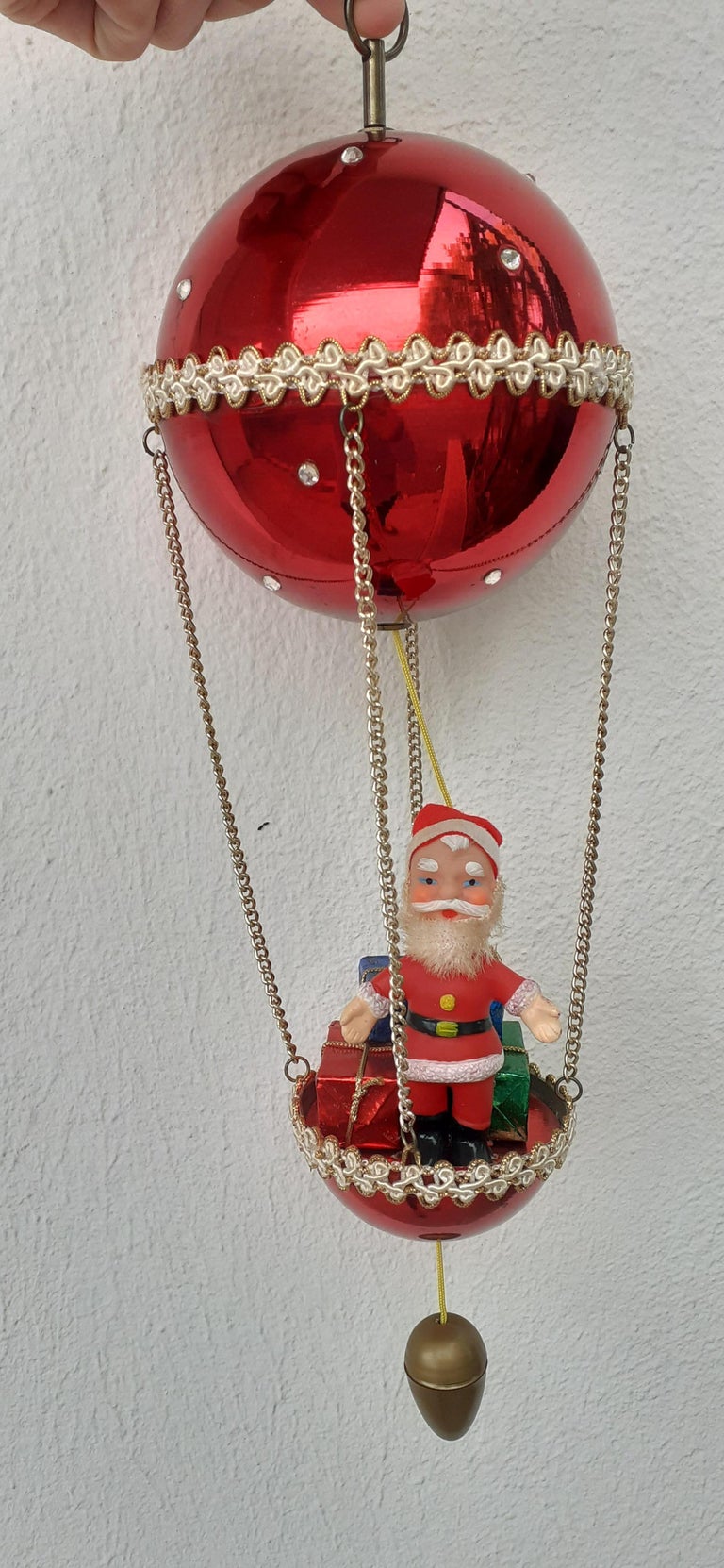 Outstanding Santa Claus Hot Air Balloon Music Box Rotating Christmas ...