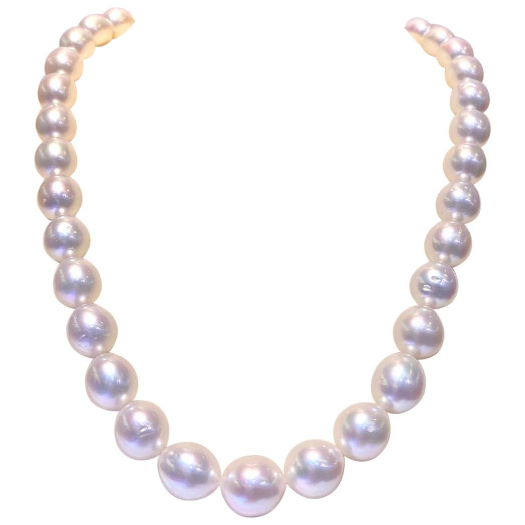 Oval White South Sea Pearl Australian 35pcs For Sale at 1stDibs
