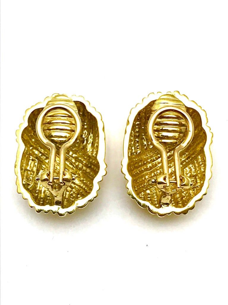 Oval 18 Karat Yellow Gold Textured Dome Button Clip Earrings For Sale ...