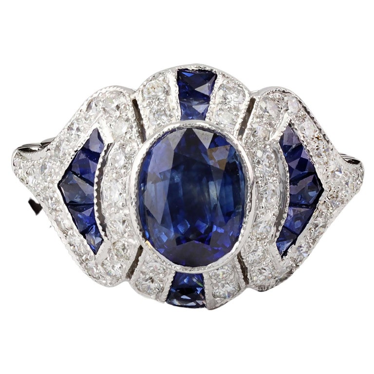 Oval and French Cut Sapphire and Diamond Ring For Sale at 1stDibs
