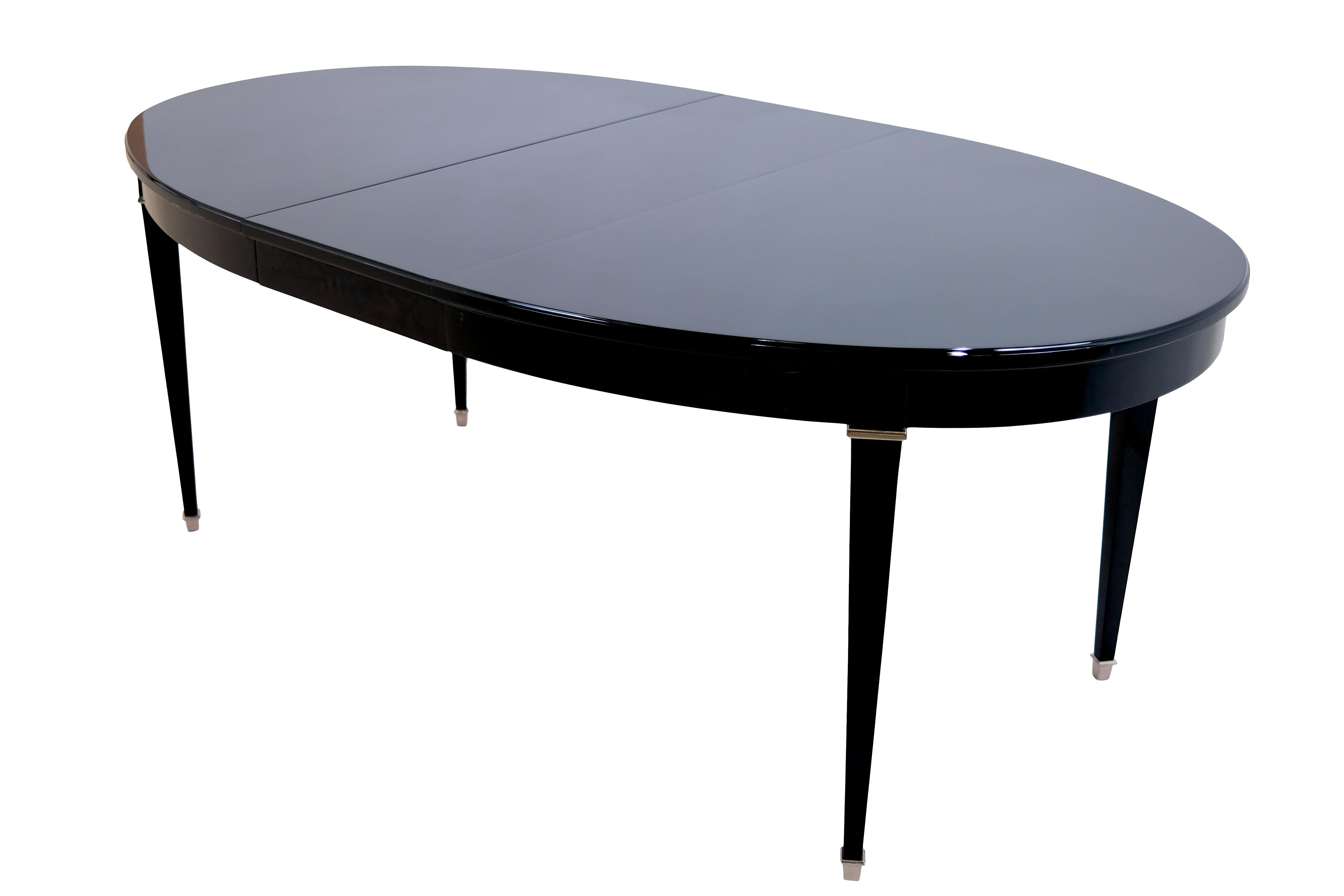 Oval Art Deco Dining Table in Black Lacquer from De Coene Frères ...