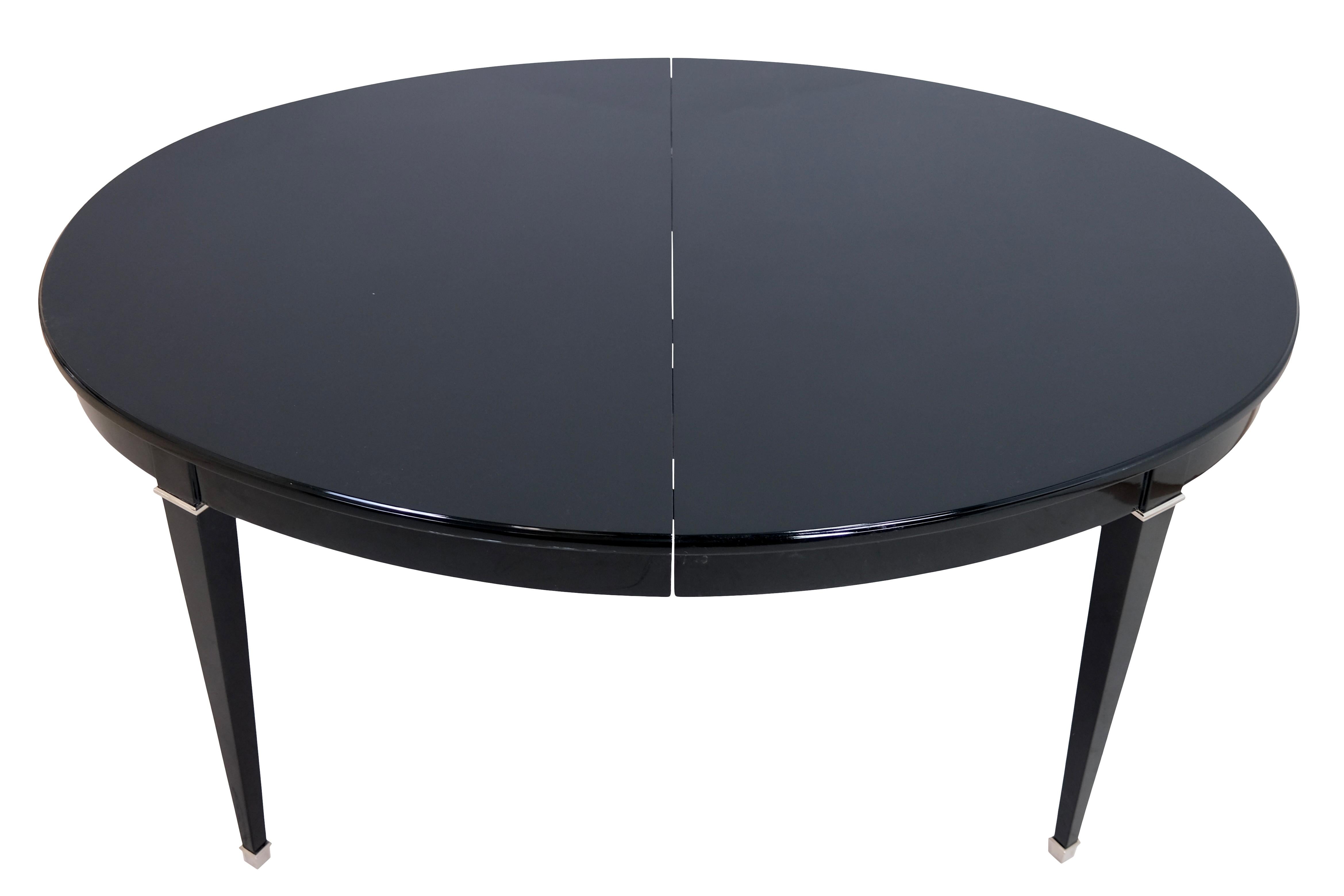 Oval Art Deco Dining Table in Black Lacquer from De Coene Frères ...