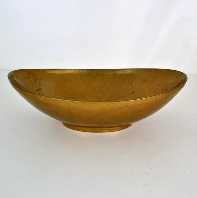 Oval Bronze Decorative Fruit Bowl, 1970's For Sale at 1stDibs