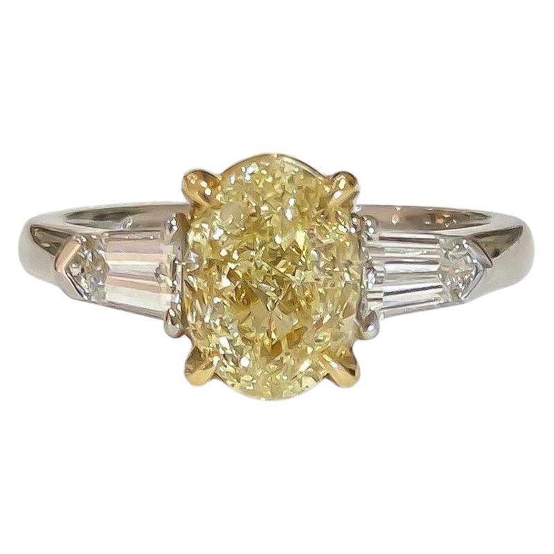 Oval Fancy Yellow and Bullet Diamond Three-Stone Ring 18 Karat GIA 1.61 ...