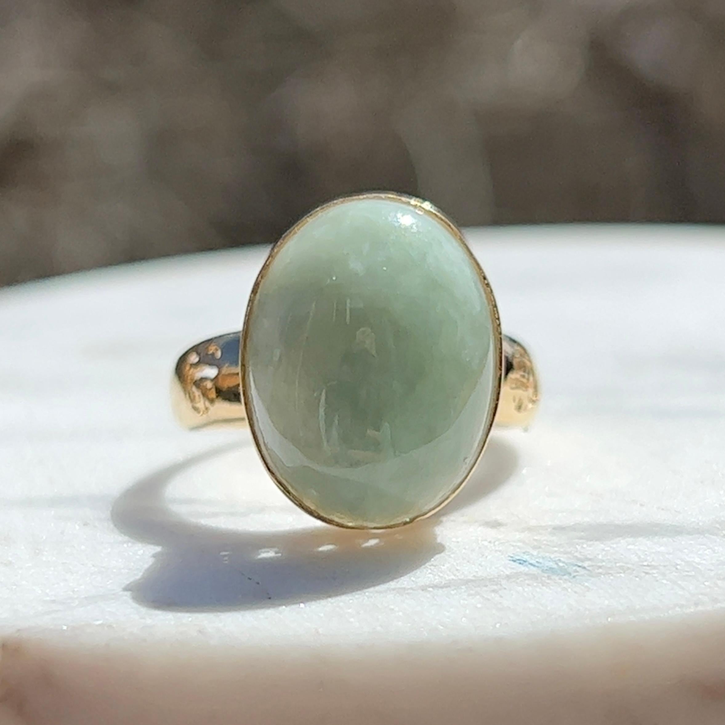 Oval Jadeite Cabochon Ring in 14k Yellow Gold For Sale at 1stDibs