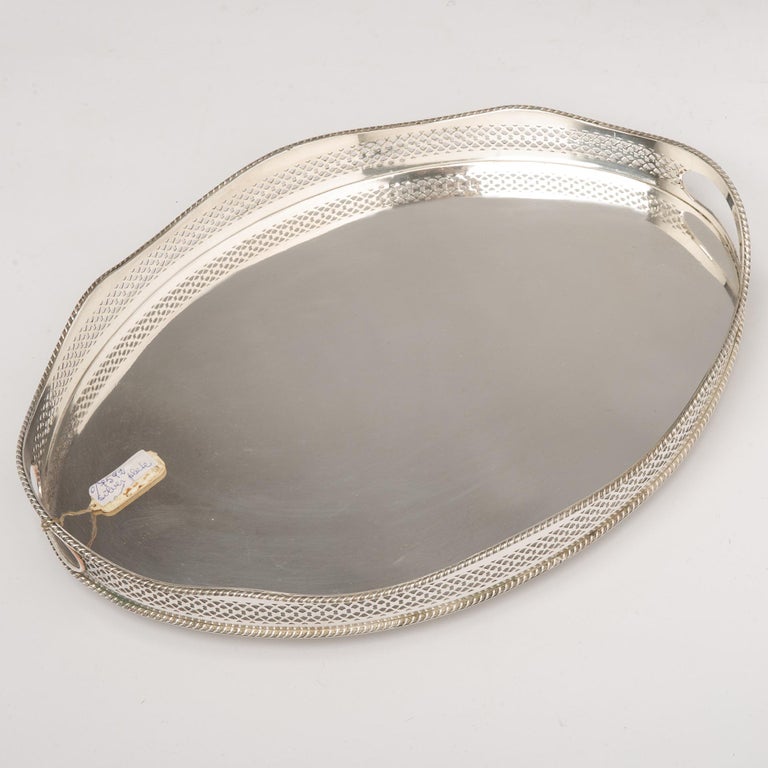 Oval Silver Plate Gallery Tray For Sale at 1stDibs