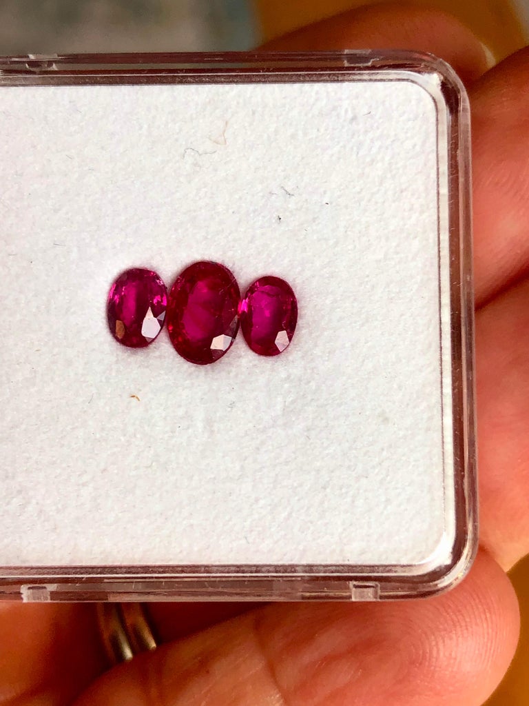 Oval Untreated Natural Ruby Engagement Three-Stone Ring 18 Karat Gold ...