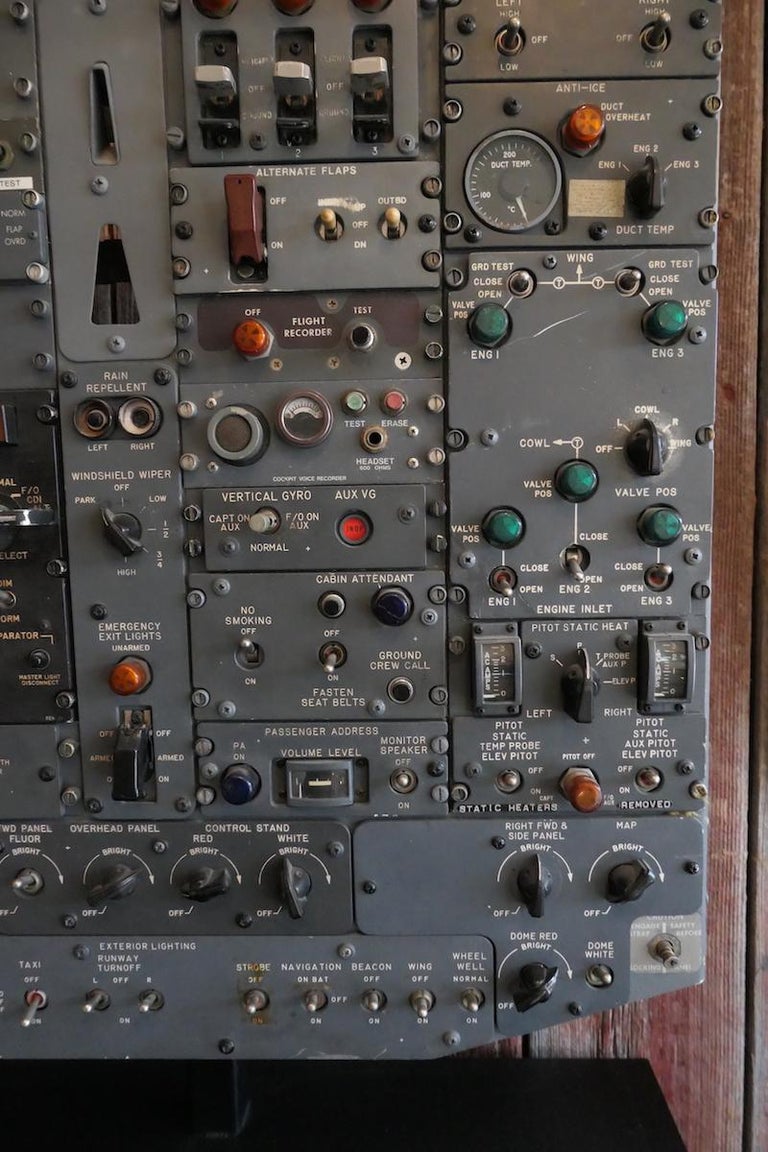 Overhead Boeing 727 Cockpit Overhead Panel For Sale at 1stDibs | 727 ...