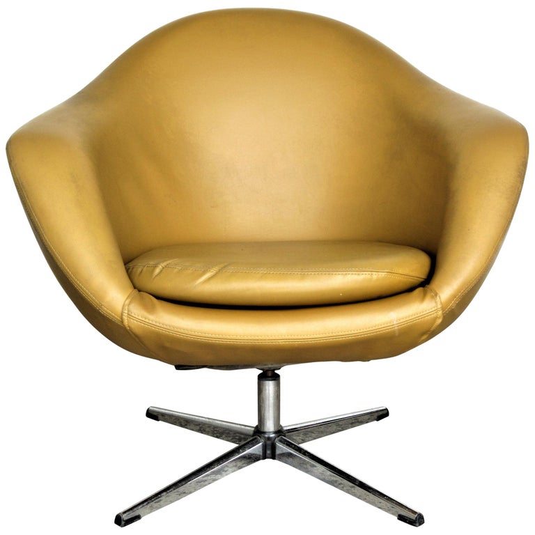 Overman Swivel Pod Chair For Sale at 1stDibs