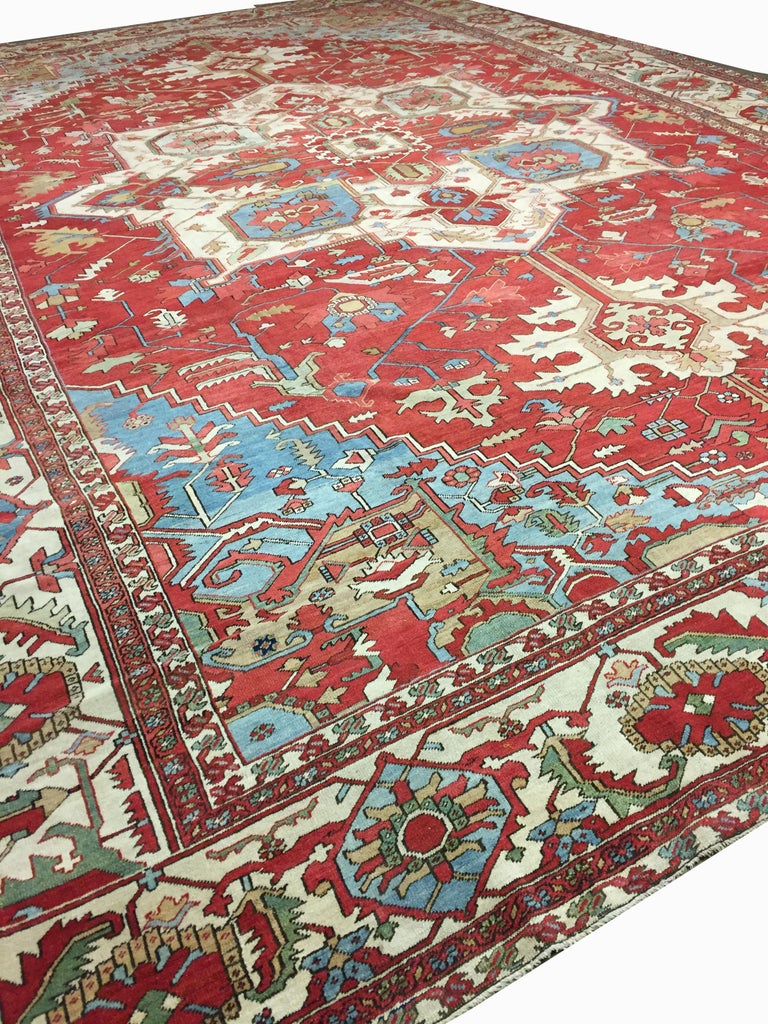 Oversize Antique Persian Heriz Serapi Rug, circa 1890 13'10 x 20'8 For ...