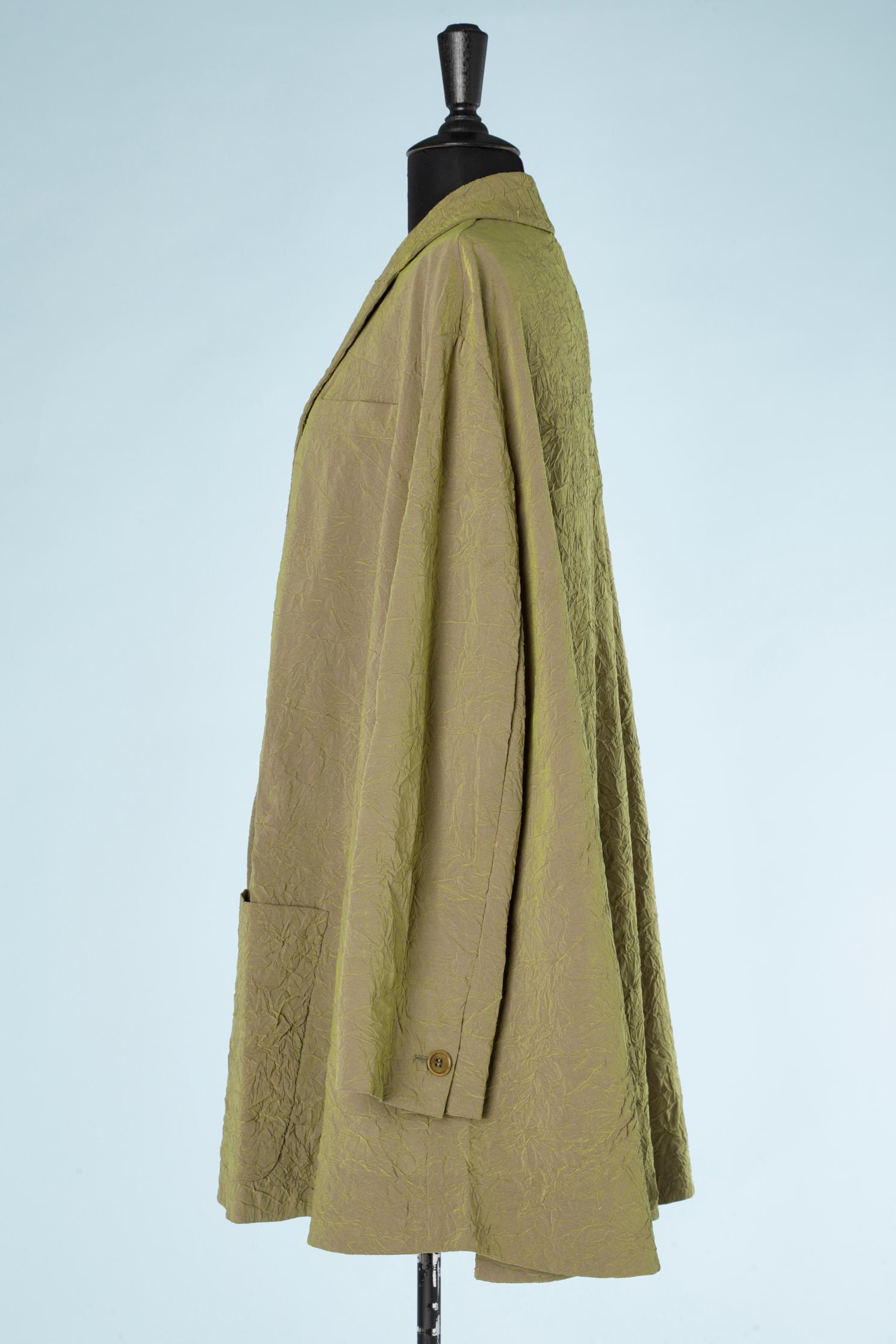 Oversize jacket in color-changing fabric Roméo Gigli For Sale at 1stDibs