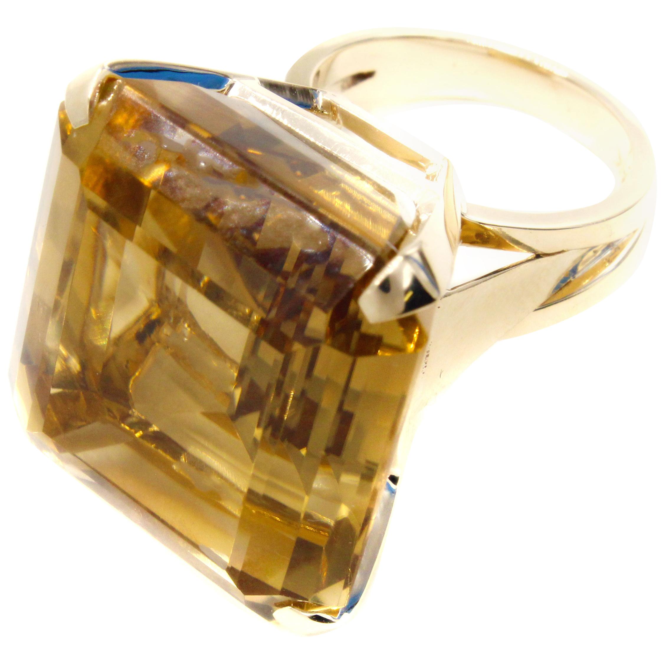 Magnificent Diamond and Green Citrine Gold Cocktail Ring For Sale at ...