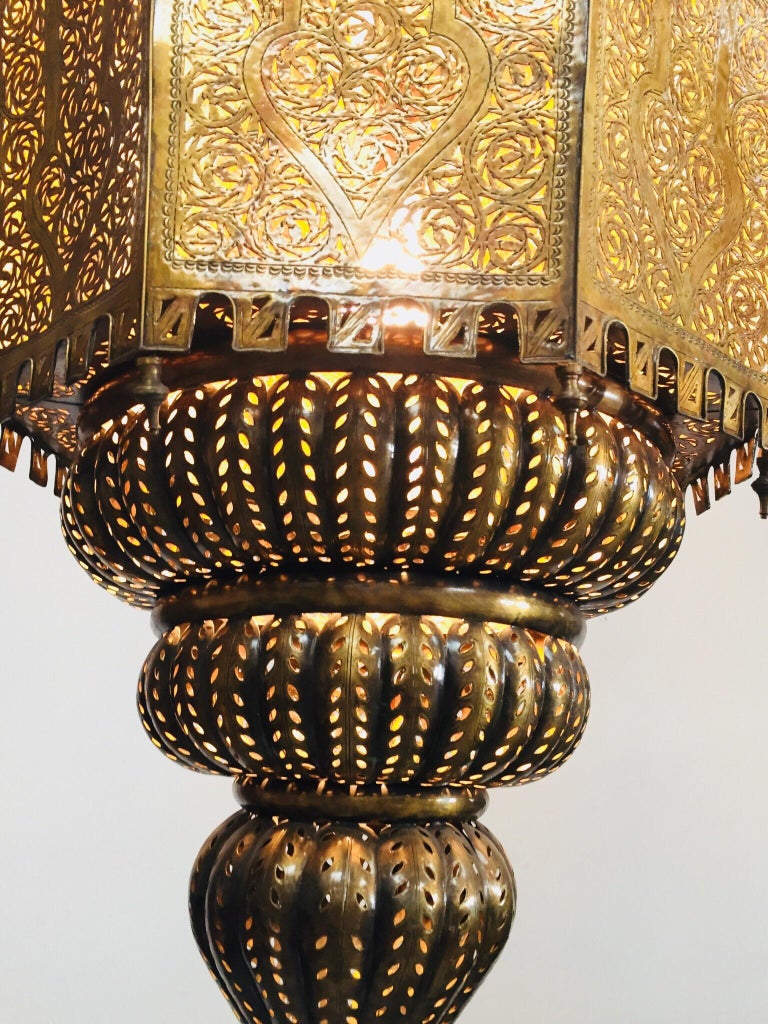 Oversized Alhambra Moroccan Moorish Brass Filigree Chandelier For Sale ...