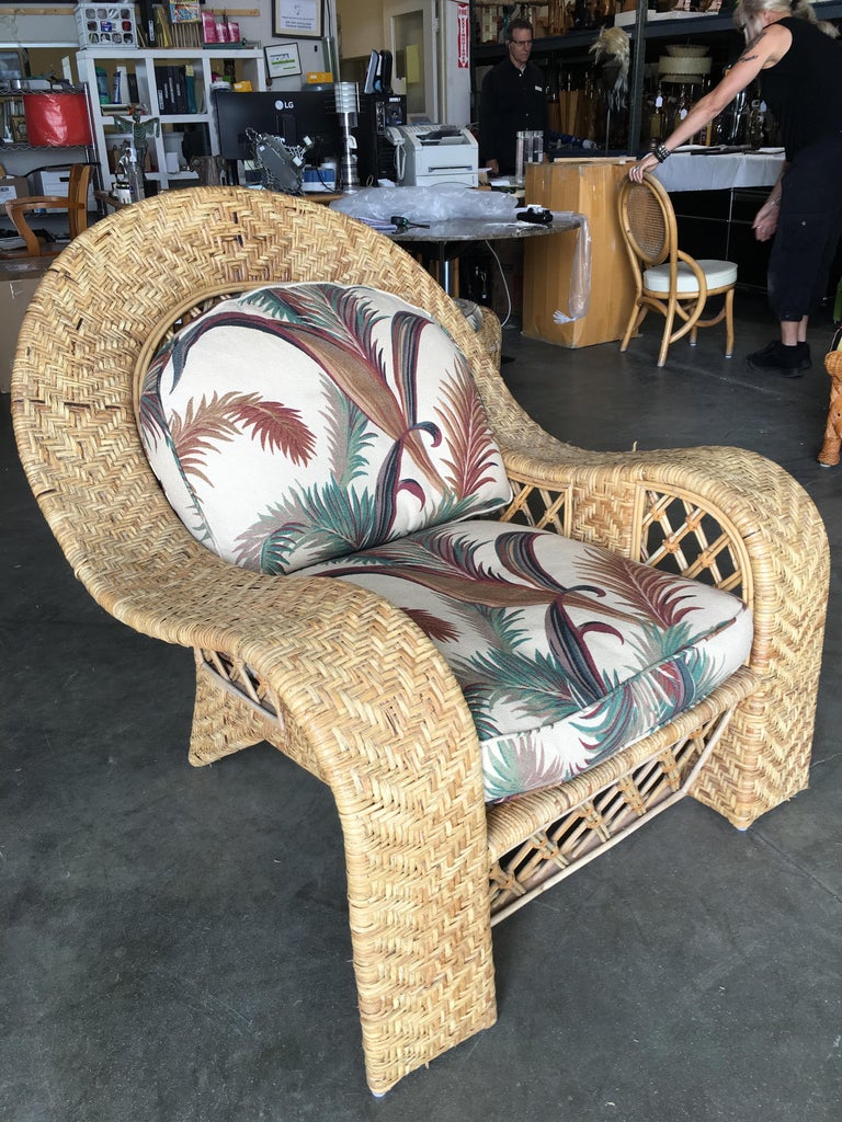 Oversized Woven Wicker "Peacock" Lounge Throne Chair w/ Matching ...