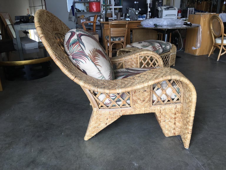 Oversized Woven Wicker "Peacock" Lounge Throne Chair w/ Matching ...