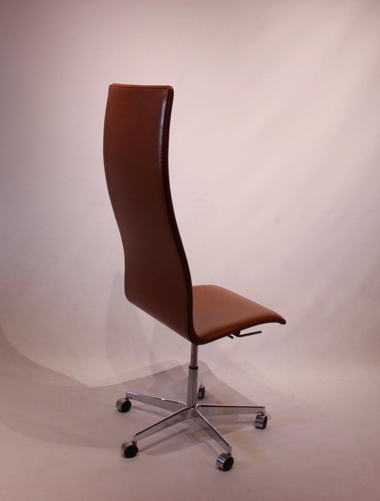 Oxford Classic Office Chair, with Tall Back, in Patinated Elegance ...