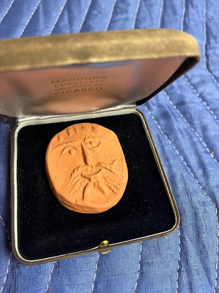 Pablo Picasso - Pablo Picasso Clay Medallion 'Visage' Ramie 243 For ...