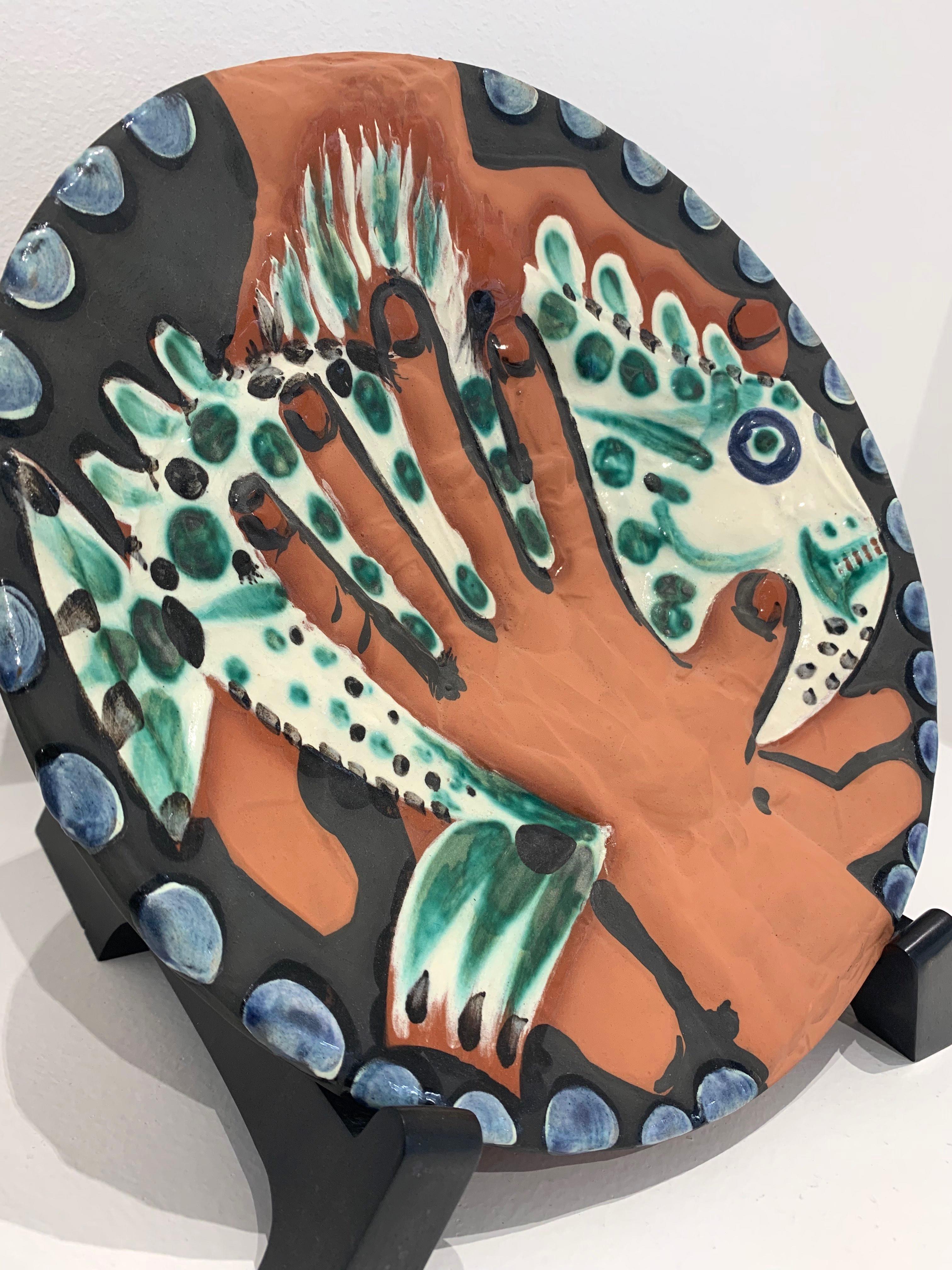 Pablo Picasso - Mains au poisson, by Pablo Picasso, Plate, Ceramic ...
