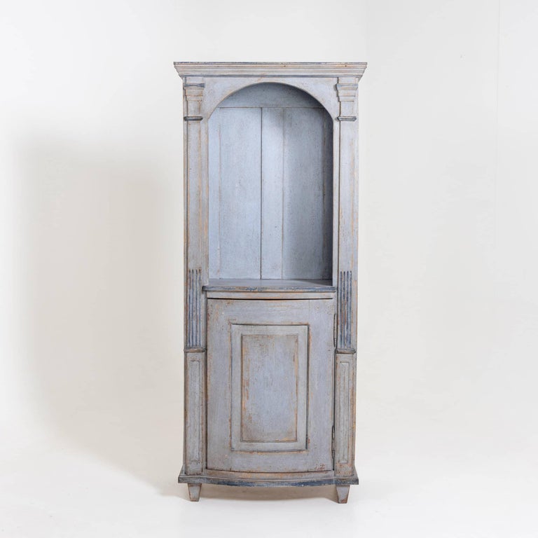Painted Bookcase, 19th Century For Sale at 1stDibs