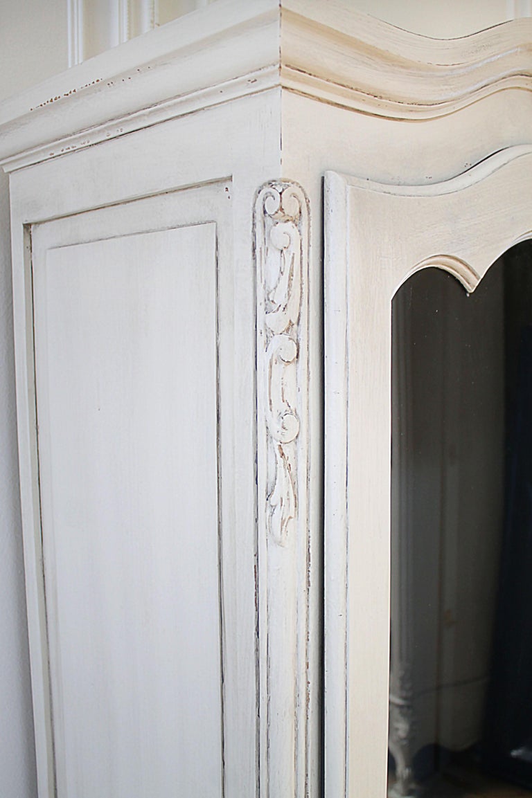 Painted French Provincial Style Display Cabinet at 1stDibs