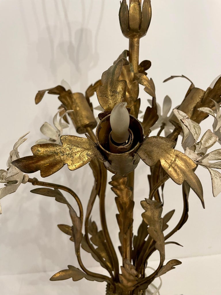 Painted Gilt Italian Tole Lamp For Sale at 1stDibs