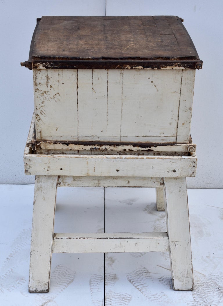 Painted Oak Chopping Block on Stand For Sale at 1stDibs