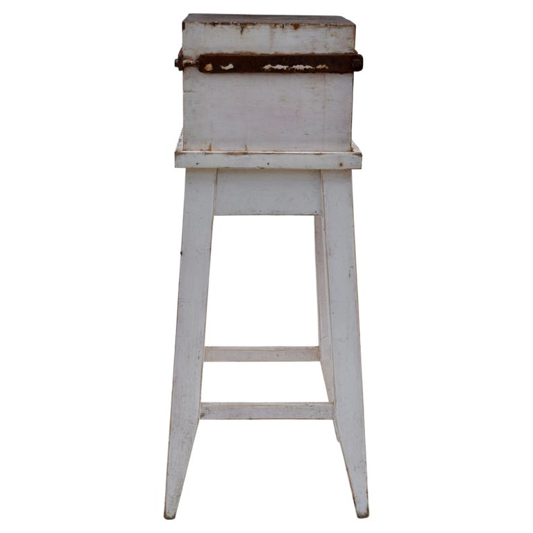 Painted Oak Chopping Block on Stand For Sale at 1stDibs