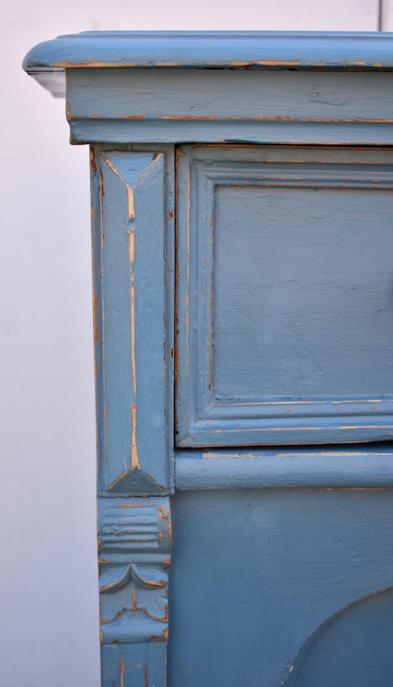 Painted Pine Dresser Base with Two Doors and One Drawer For Sale at 1stDibs