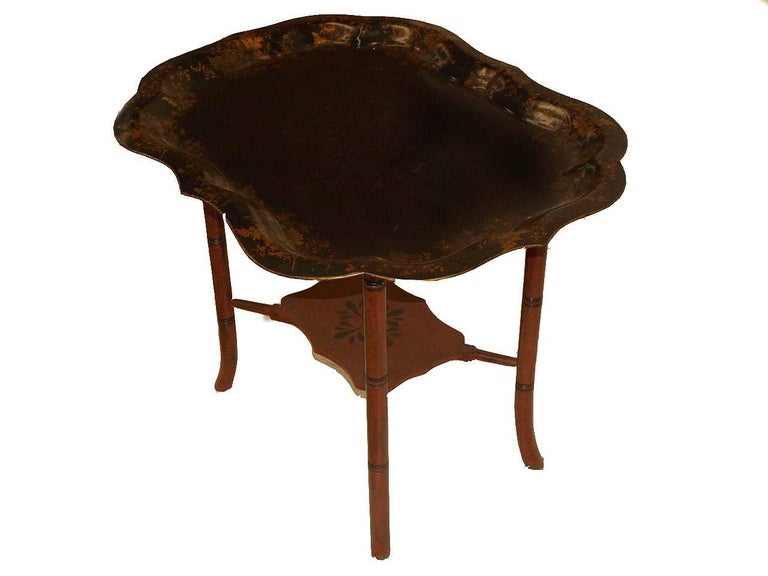 Painted Tole Tray Table For Sale at 1stDibs