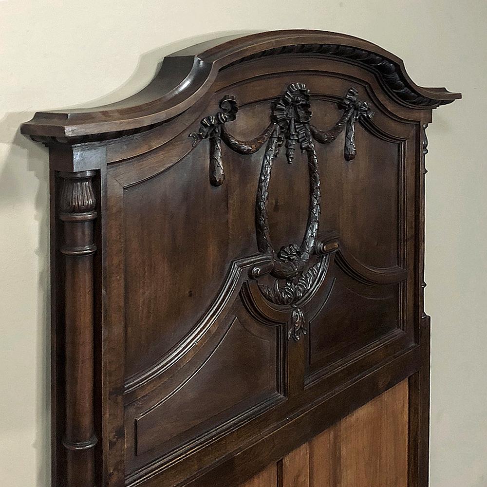 Pair of 19th Century Italian Walnut Louis XVI Beds at 1stDibs