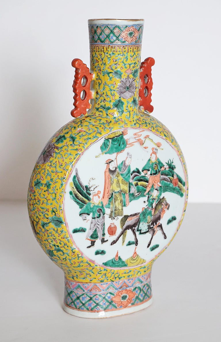 Pair of Chinese Porcelain Moon Flask Vases For Sale at 1stDibs ...