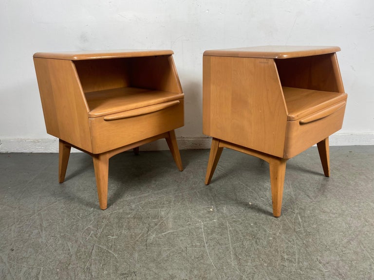Pair Classic Mid-Century Modern Night Stands 'Encore" by Heywood ...