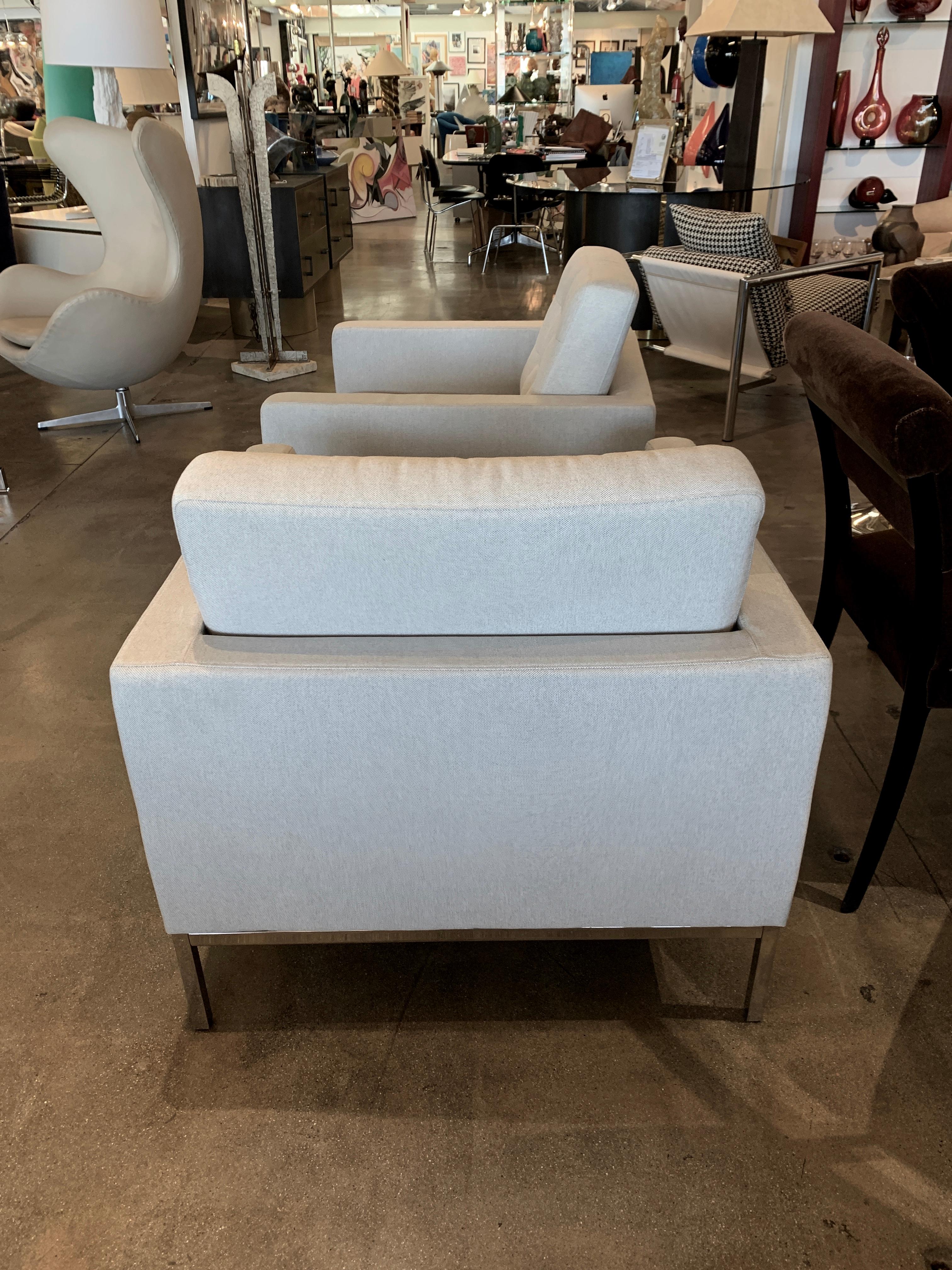 Knoll Lounge Chairs at 1stDibs