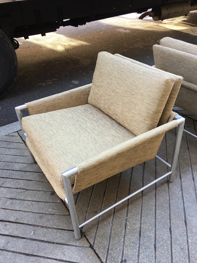 Pair of Founders Aluminum Lounge Chairs at 1stDibs