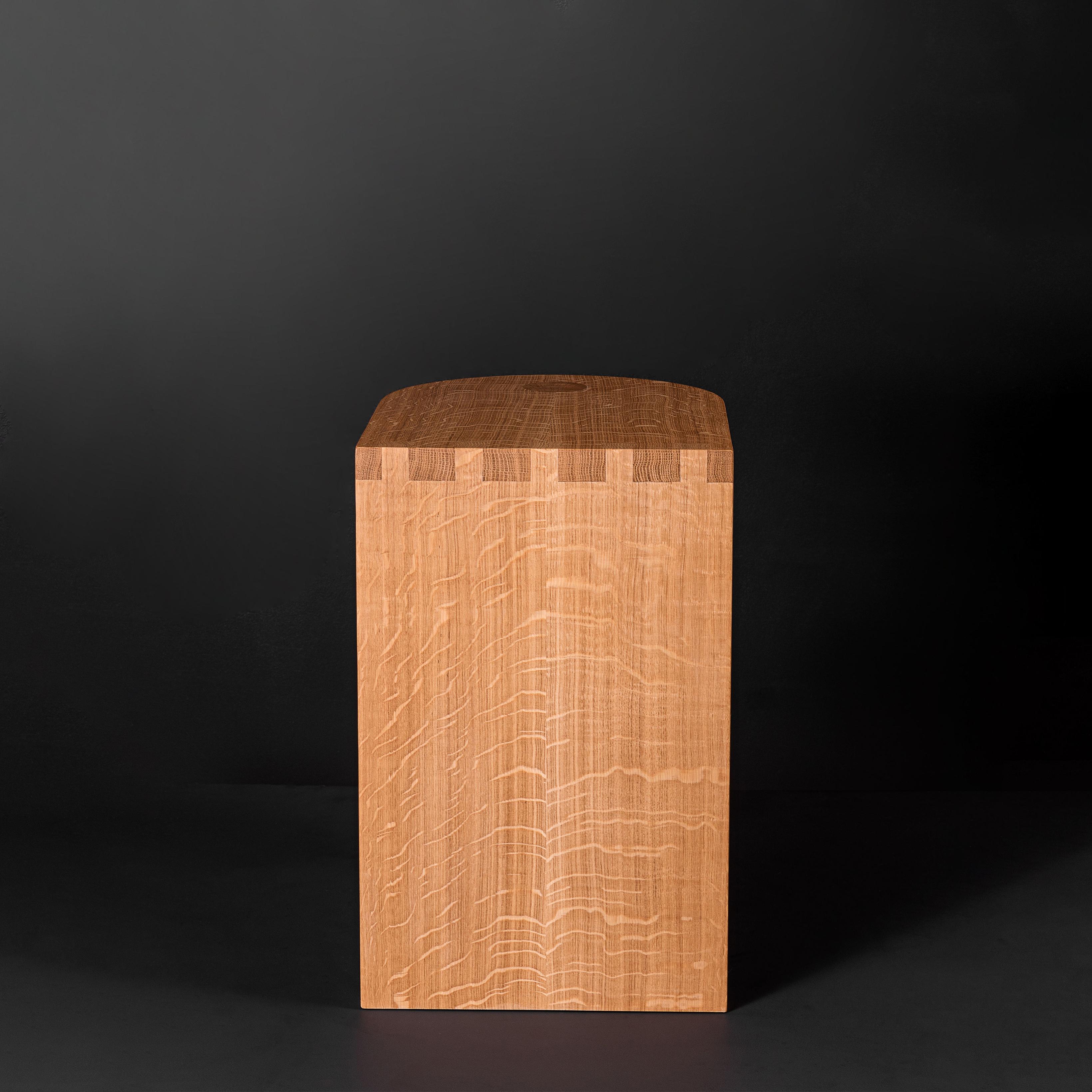 Pair Handcrafted English Oak Night Stands For Sale at 1stDibs