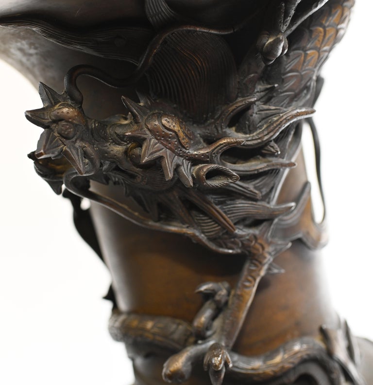 Pair Japanese Bronze Vases Antique Dragon Urns, 1880 For Sale at 1stDibs