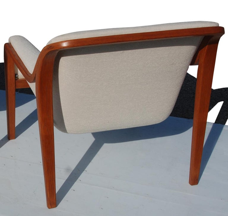 Pair of Knoll Bill Stephens Model 1315 Lounge Chairs at 1stDibs