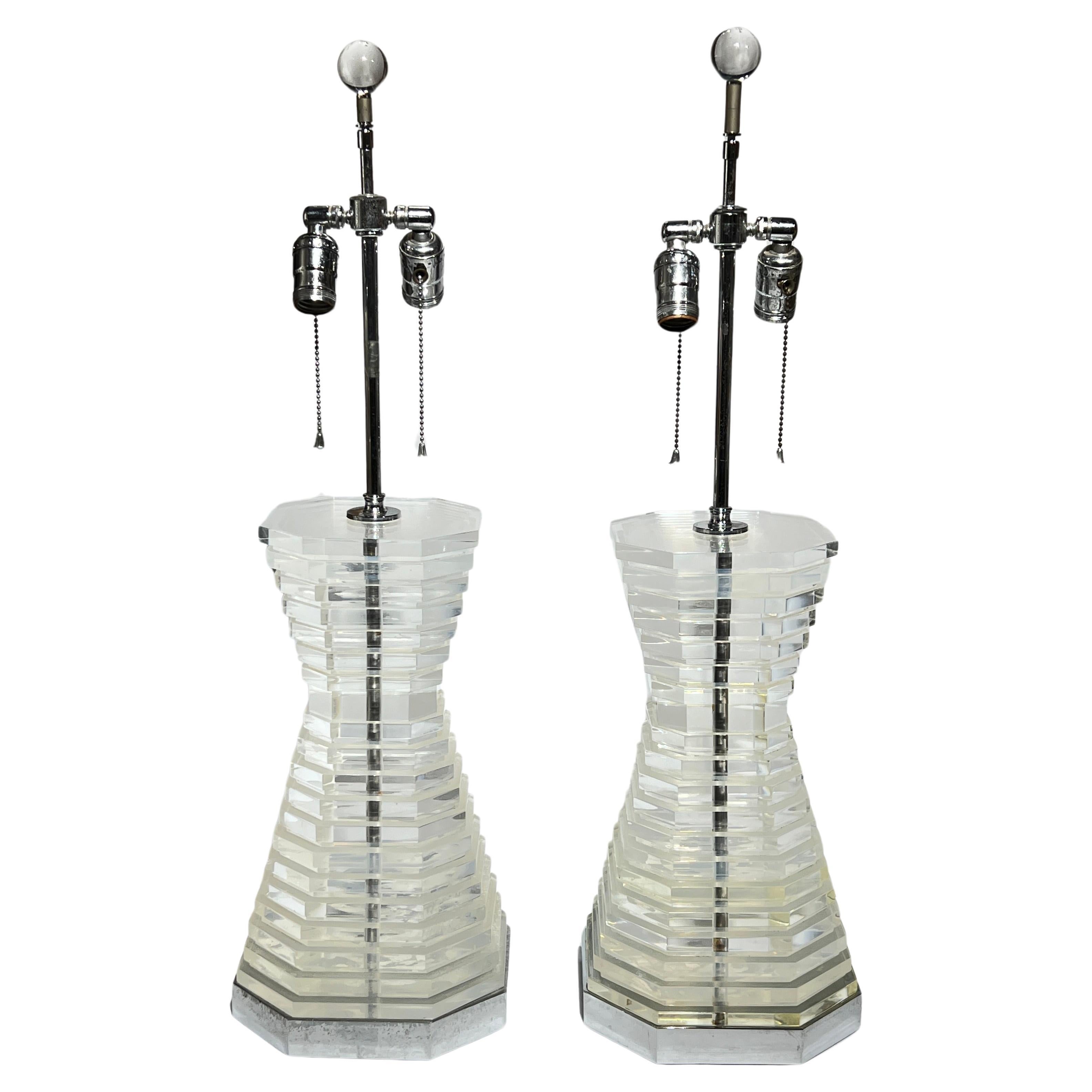 Lucite Table Lamps - 1,006 For Sale at 1stDibs | lucite lamps, vintage ...