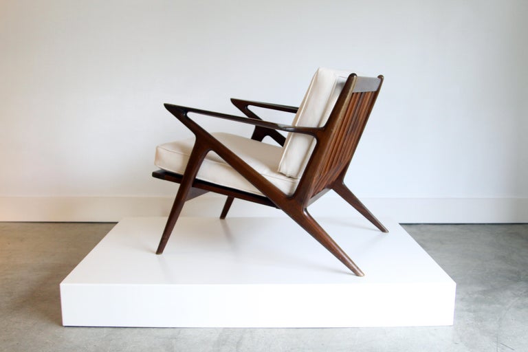 Pair of Mid-Century Modern Z Chair by Poul Jensen for Selig at 1stDibs